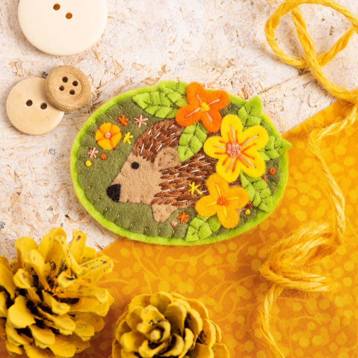 Hedgehog Felt Craft Brooch Kit for Beginners – Hawthorn Handmade